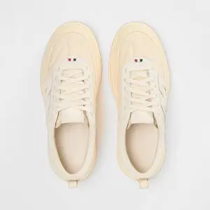 Moncler Quilted Low-top Sneakers - Nude