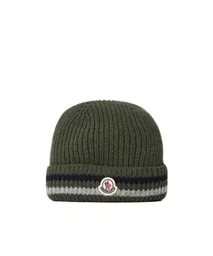 Moncler Logo Patch Beanie - Nude