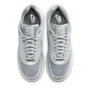 Nike Classic Versatile Sneakers