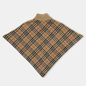 Burberry Solid Color Minimalist Shawl