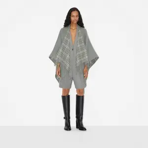 Burberry Checked Fringed Edge Reversible Cape - Gray