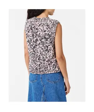 GANNI Sleeveless Knit Vest With Star Detail