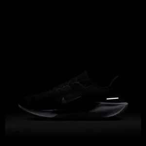 Nike Road Running Sneakers