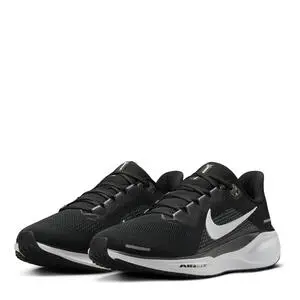 Nike Road Running Sneakers