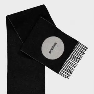 Jacquemus Warm And Versatile Scarf