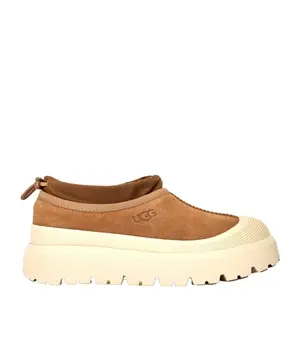 UGG Boots With Contoured Footbed And Lug Sole