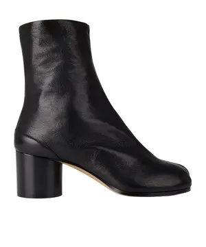 MAISON MARGIELA Tabi Ankle Boots - Black