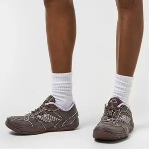 Balenciaga Hamptons Low-top Sneakers