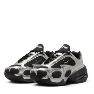 Nike Metallic Sneakers - Black
