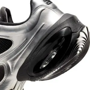 Nike Metallic Sneakers - Black