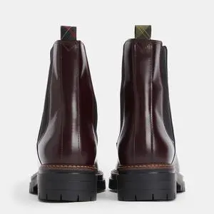 Barbour Solid Color Chelsea Boots