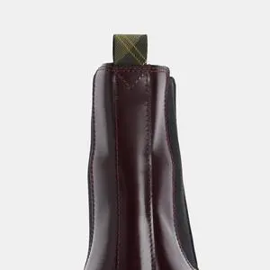 Barbour Solid Color Chelsea Boots