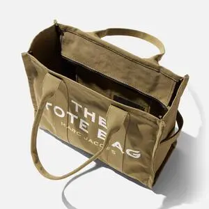 Marc Jacobs Stylish Casual Handbag - Green