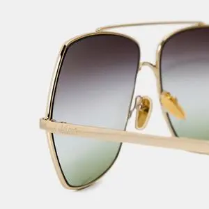 Chloé Aviator Sunglasses With Gold Tone