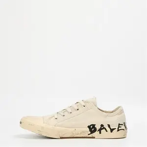Balenciaga Low-top Sneakers