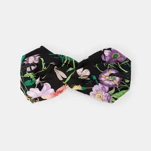 Gucci Versatile Designed Silk Scarf