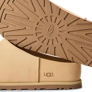 UGG Otzo Clogs - Nude