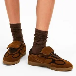 ALOHAS Low Top Sneakers