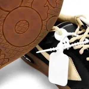 Off-White Low-top Casual Shoes