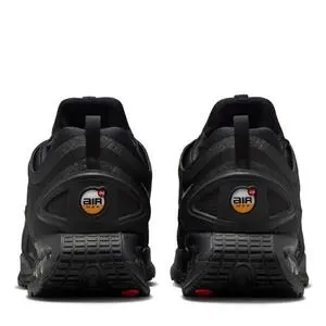 Nike Max Dn Roam Sneakers