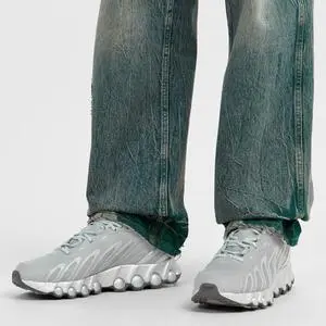 Nike Low-top Sneakers - Gray