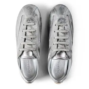 Alexander McQueen Alex Low Pro Runner Sneakers - Silver