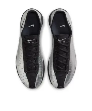 Nike Gradient Perforated Low-top Running Shoes