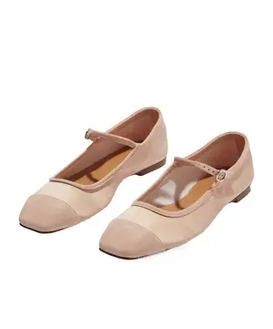 AeydĒ Pointed Mary Jane Flats