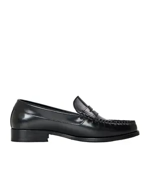 ALOHAS Studded Loafer