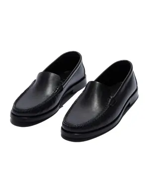 AeydĒ Glossy Slip-on Loafers