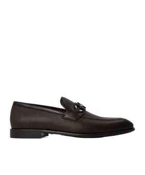 FERRAGAMO Grained Leather Loafer