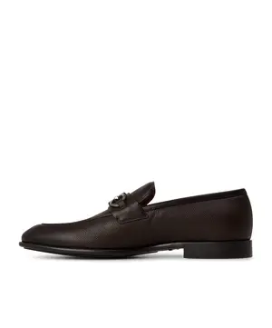 FERRAGAMO Grained Leather Loafer