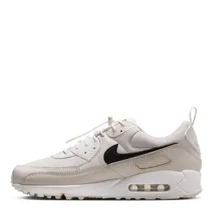Nike Versatile Sports Shoes
