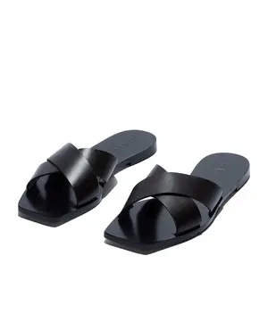 AeydĒ Minimalist Flat Sandals