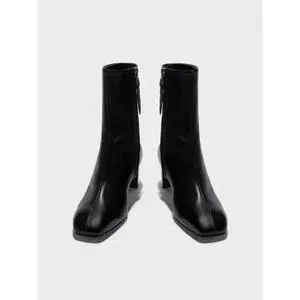 AeydĒ Millie Leather Ankle Boots
