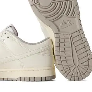 Nike Dunk Low-top Trainers