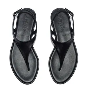 AeydĒ Minimalist Flat Sandals