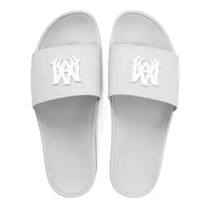 Amiri Ma Pool Slides
