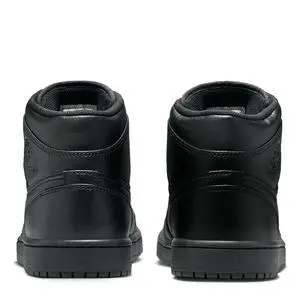 Nike Versatile Sports Shoes