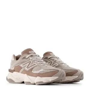 NEW BALANCE Color Blocked Sneakers
