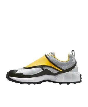Nike Color-block Slip-on Outdoor Sneakers With Buckle