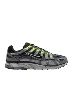 Nike Color Blocked Low Top Trainers - Black