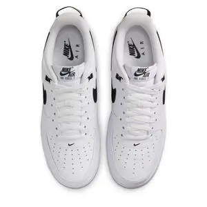 Nike Versatile Sports Shoes