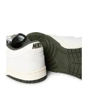 Nike Dunk Low-top Basketball Trainers