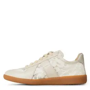 MAISON MARGIELA Lace Casual Shoes