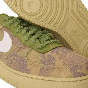 Nike Force 1 Qs Camo Sneakers
