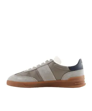 Polo Ralph Lauren Panelled Suede-trim Sneakers