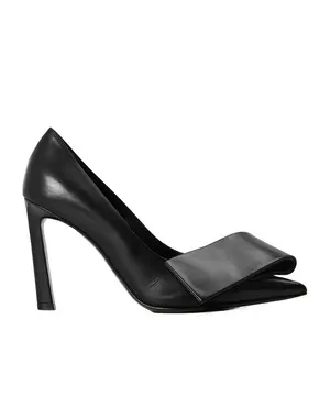 Givenchy Pointedtoe Blockheel Highheeled Shoes - Black