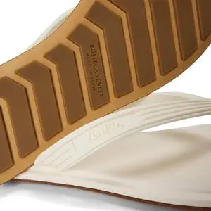 Bottega Veneta Flat Flip-flops
