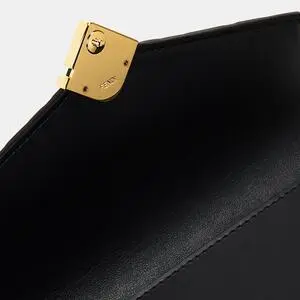 Fendi Ff Diamonds Wallet On Chain